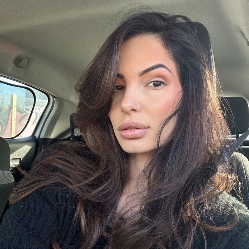 Cloe Cooper (@cloecooper13) | Snapchat Stories, Spotlight & Lenses