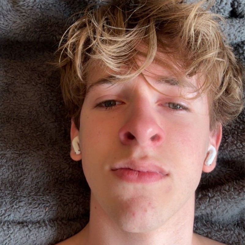 Colby Adams (@colby_adams2024) | Snapchat Stories, Spotlight & Lenses