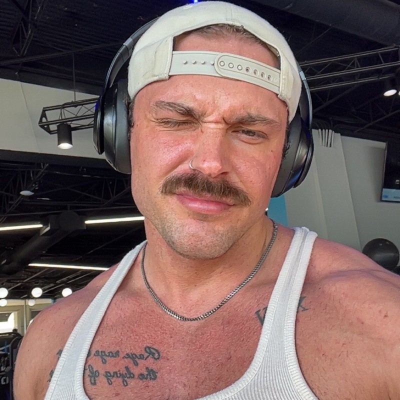 Coley Vance (@coleyyvance) | Snapchat-Stories, Spotlight och linser