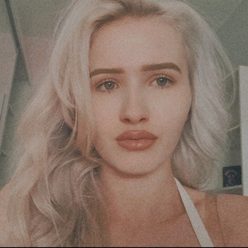 Colleen👸🏼 (@colleenge07) | Snapchat Stories, Spotlight & Lenses