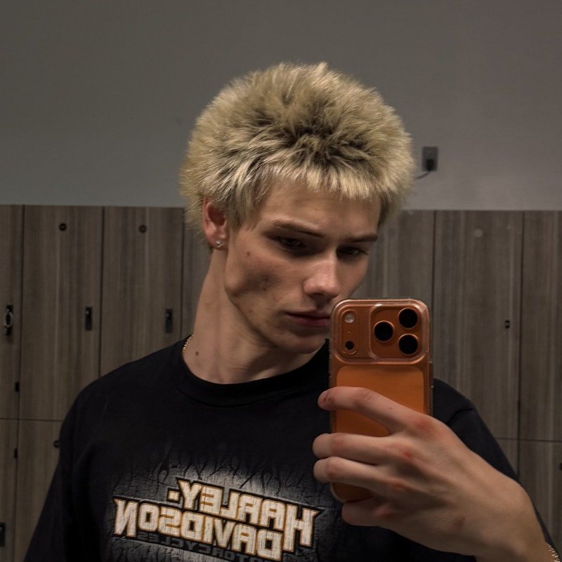 Collin Dunn (@collinxdunn) | Snapchat Stories, Spotlight & Lenses