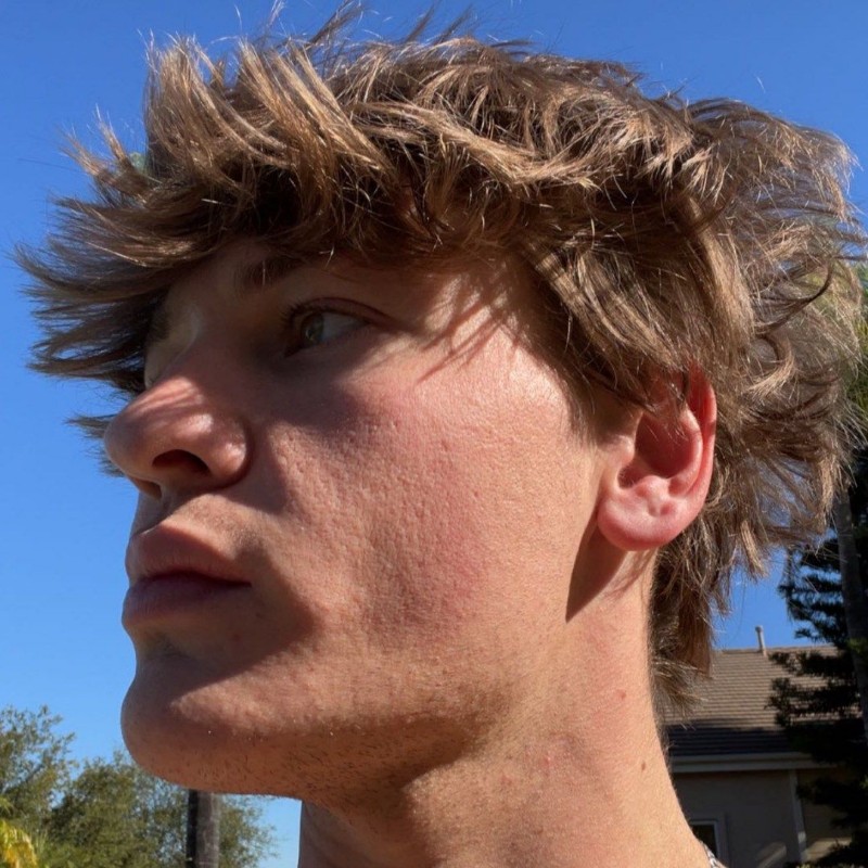 Conner Blakely (@connerblakely) | Snapchat Stories, Spotlight & Lenses