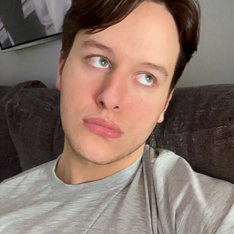 conner (@connerparkere) | Snapchat Stories, Spotlight & Lenses