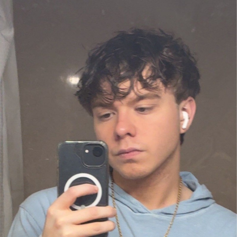 CONNOR CRAIG (@connor_craigg) | Snapchat Stories, Spotlight & Lenses