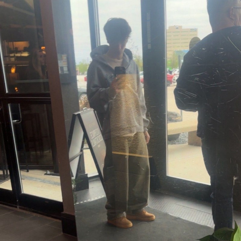 Connor (@connorad09) | Snapchat Stories, Spotlight & Lenses