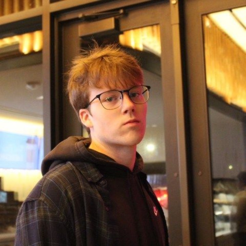 Connor 😗 (@connoratlas) | Snapchat Stories, Spotlight & Lenses