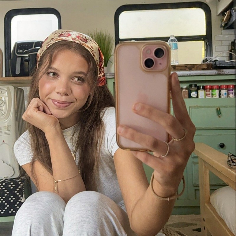 Kallie Anderson (@coolcatkallie) | Snapchat Stories, Spotlight & Lenses