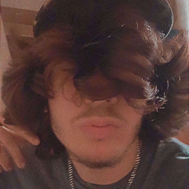 Isiah Gomez (@country_18boy) | Snapchat Stories, Spotlight & Lenses