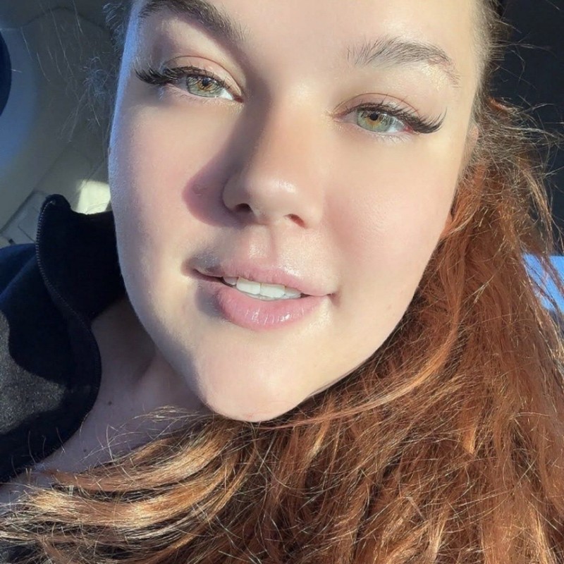 Mercy Mc Cauley🇺🇸 (@craftaholic_199) | Snapchat Stories, Spotlight & Lenses