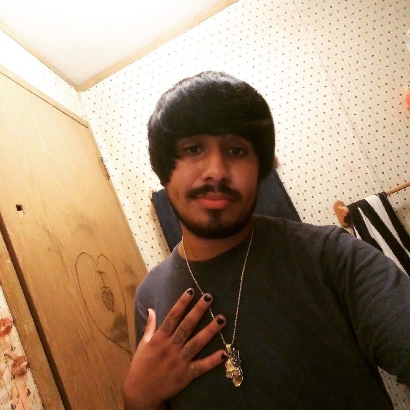 Biscuit (@crazycrow777) | Snapchat Stories, Spotlight & Lenses