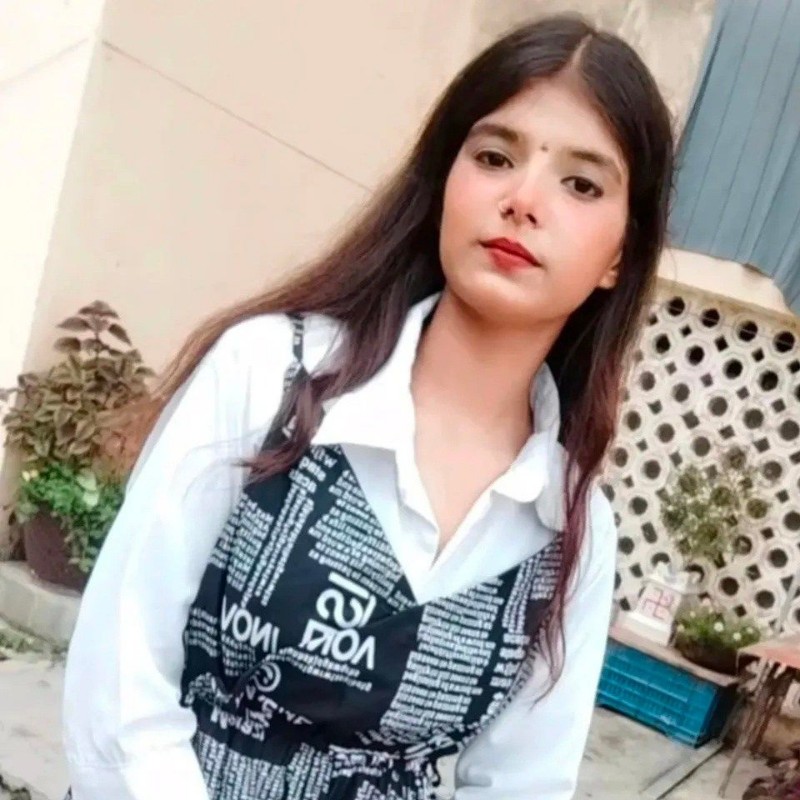 Cute Riya (@criya20259171) | Snapchat Verhalen, Spotlight en Lenzen
