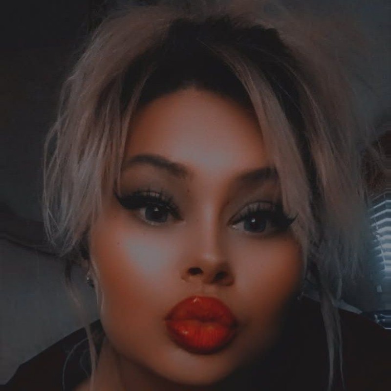 Crystal Emily (@crystalemil4307) | Snapchat Stories, Spotlight & Lenses