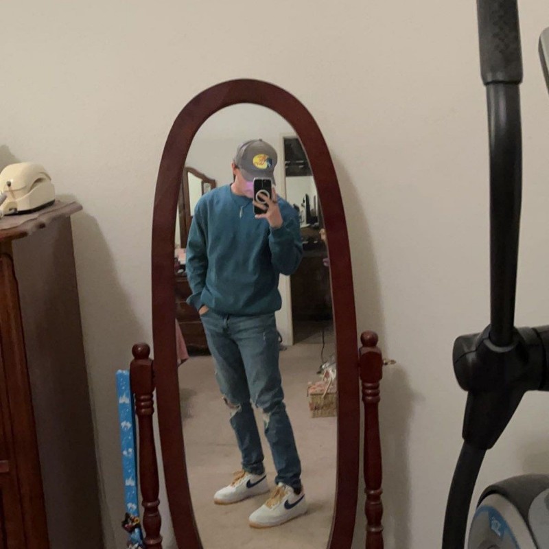 Connor (@cscrofano3) | Snapchat Stories, Spotlight & Lenses