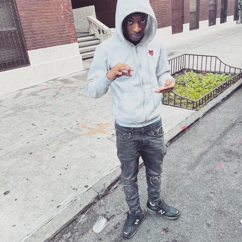 Curly B (@curlycapalot) | Snapchat Stories, Spotlight & Lenses