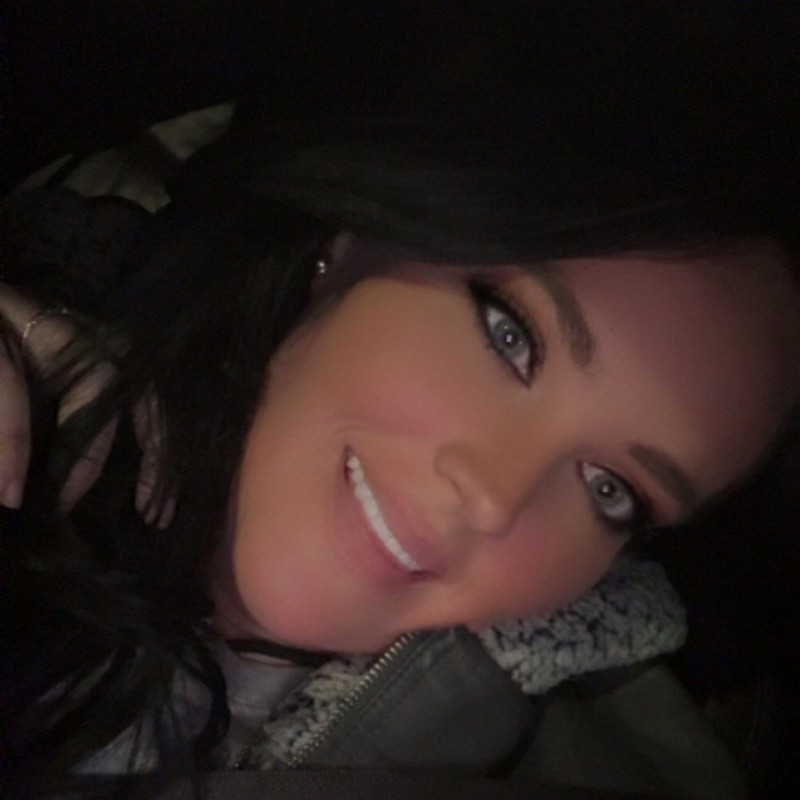 Andrea Bartolo (@curvylady1990) | Snapchat Stories, Spotlight & Lenses