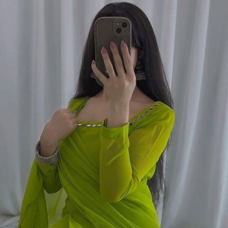 HEARTLESS Girl 🥂🚩 (@cutea2727) | Snapchat Stories, Spotlight & Lenses