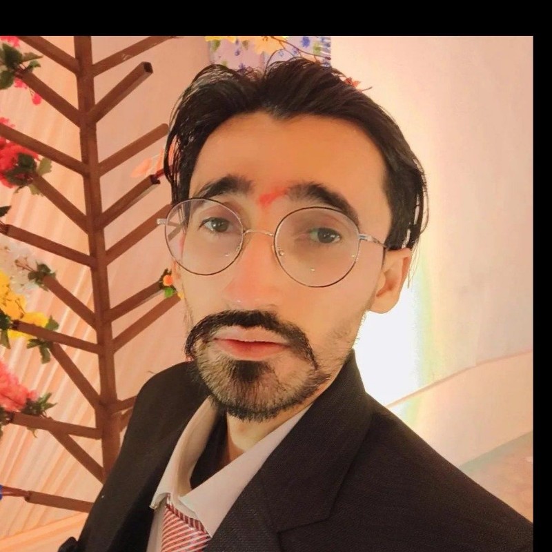 Chetan Varshney ️Alone ️ (@cvarshney93) | Snapchat Stories, Spotlight ...