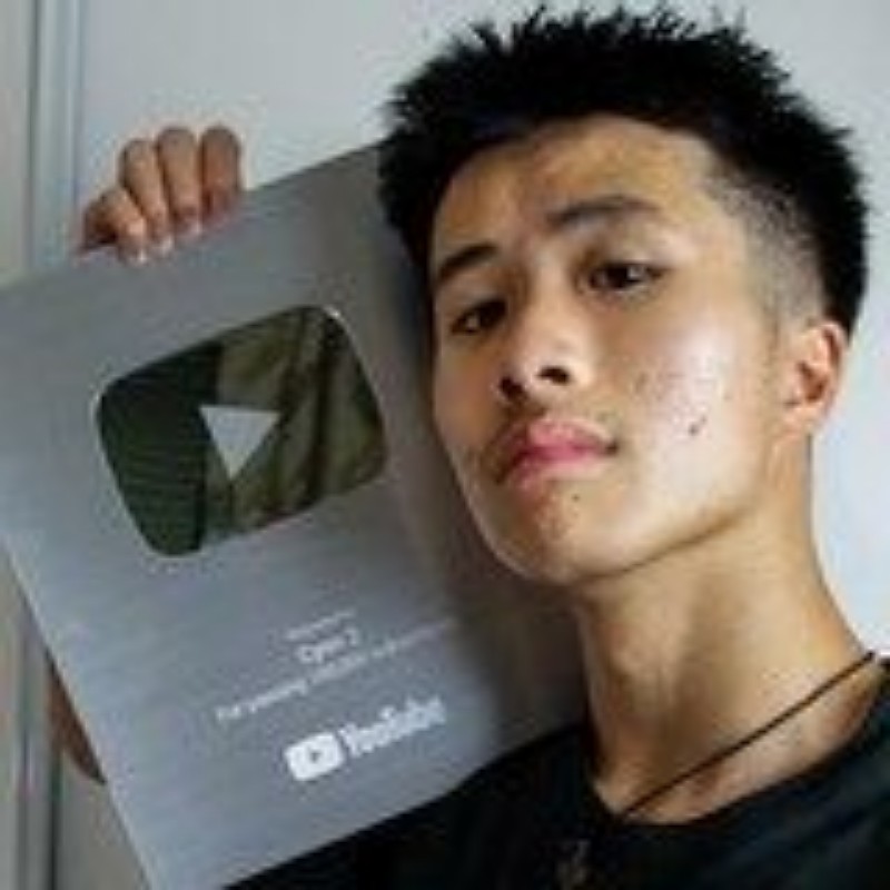 Cyon (@cyon_yt) | Snapchat Stories, Spotlight & Lenses