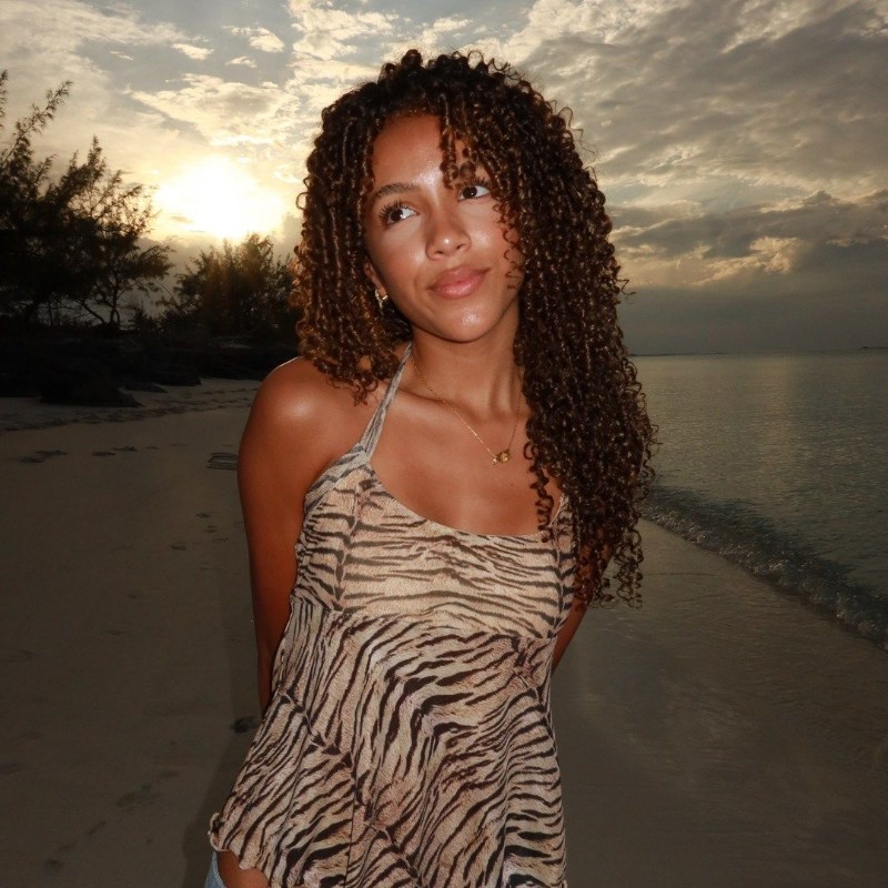 Deja Clark (@d.neriah) | Snapchat Stories, Spotlight & Lenses