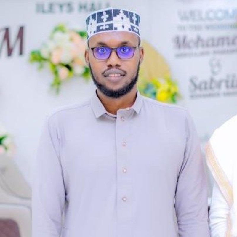 Dahir Maow🇸🇴 (@dahir_maow) | Snapchat Stories, Spotlight & Lenses