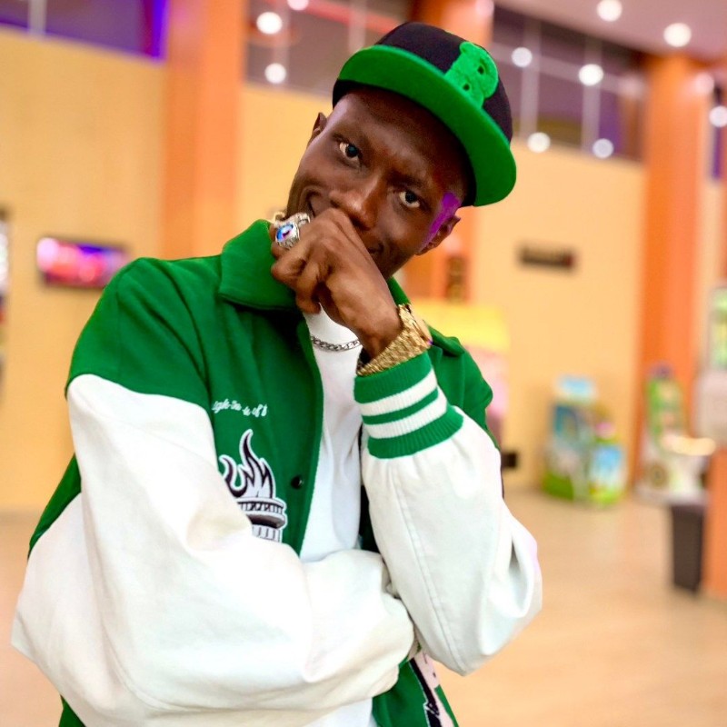 Charles Damos (@daim_xchang3) | Snapchat Stories, Spotlight & Lenses