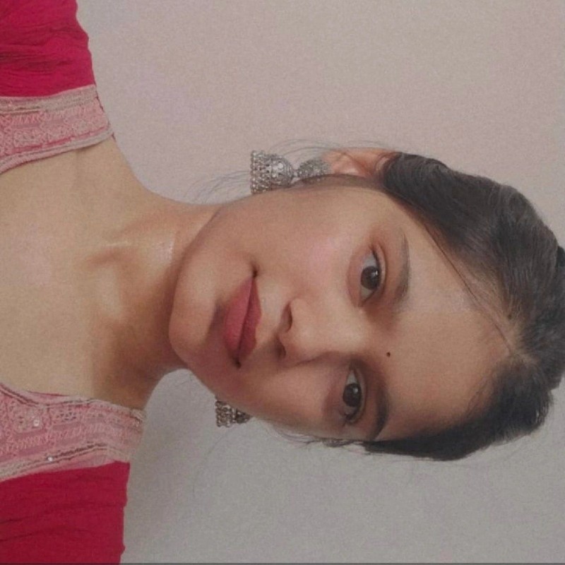 Damini Singh🕊️ (@damini_172) | Snapchat Stories, Spotlight & Lenses
