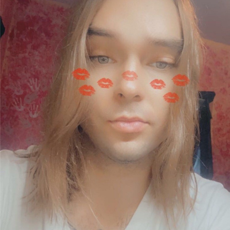 Daggerdick® (@damndagger) | Snapchat Stories, Spotlight & Lenses