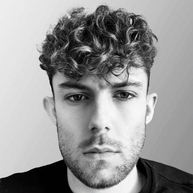 𝕯𝖆𝖓 (@danaiitken) | Snapchat Stories, Spotlight & Lenses