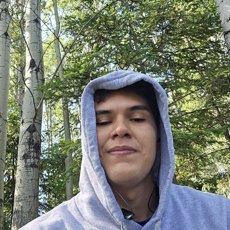 Daniel Alzate (@danielalzate00) | Snapchat Stories, Spotlight & Lenses