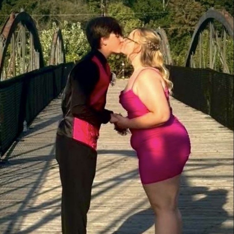 Daniel ️🌸🏀🏋️‍♀️ (@danielkoffron15) | Snapchat Stories, Spotlight & Lenses