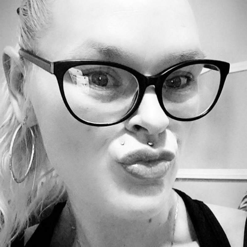 YellaRose(@daniella_pate) | เรื่องราว Snapchat ตลอดจน Spotlight และเลนส์