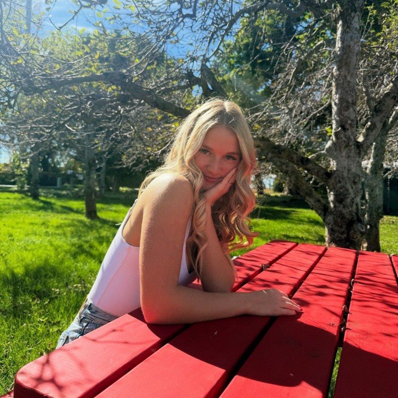 danielle gunter (@danielle.gunter) | Snapchat Stories, Spotlight & Lenses