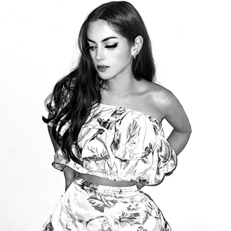 Danna Gutierrez (@dannagutierre09) | Snapchat Stories, Spotlight & Lenses Danna Gutierrez (@dannagutierre09) | Snapchat Stories, Spotlight & Lenses