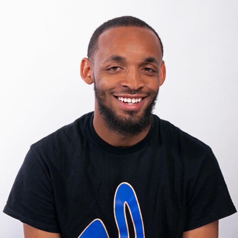 Darious (@darious25) | Snapchat Stories, Spotlight & Lenses