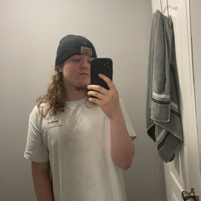 Daniel (@dat_schwiftyboi) | Snapchat Stories, Spotlight & Lenses