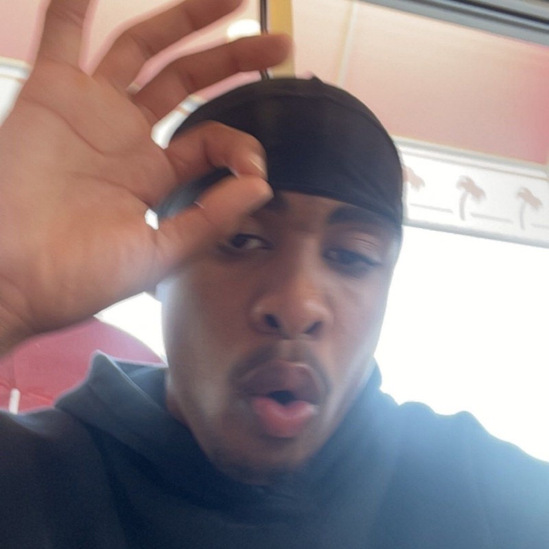 Daveion Styles (@daveion_styles) | Snapchat Stories, Spotlight & Lenses