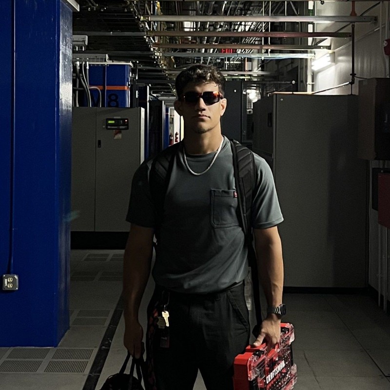 👊🏽David💪🏽 (@davidlatuff2020) | Snapchat Stories, Spotlight & Lenses