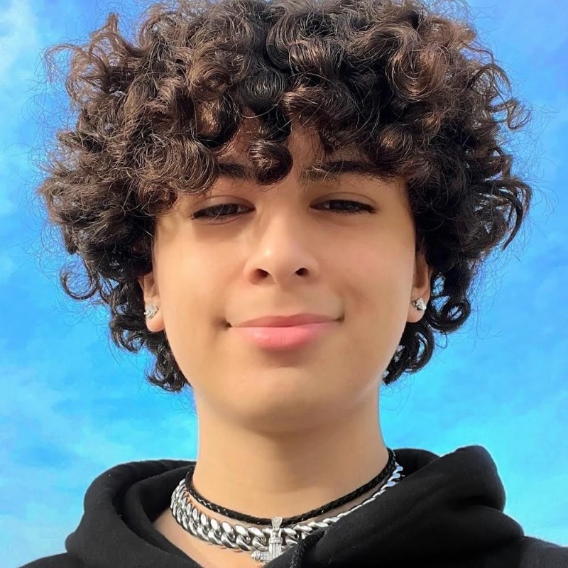 DavidUploads (@daviduploadss) | Snapchat Stories, Spotlight & Lenses