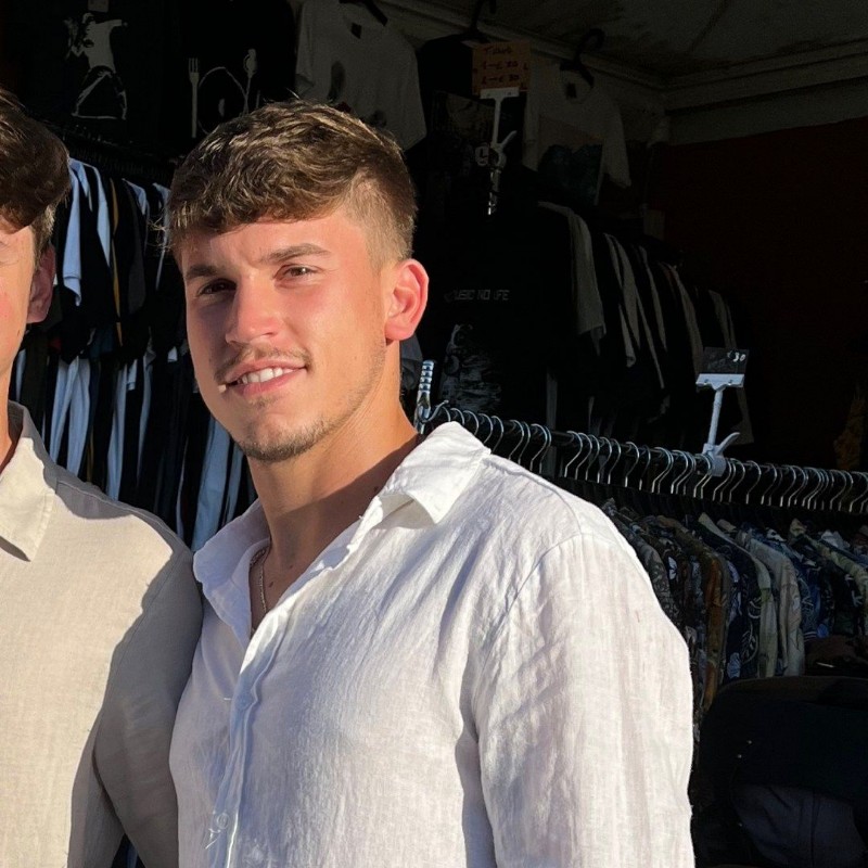 Davis Lewis (@davismlewis) | Snapchat Stories, Spotlight & Lenses