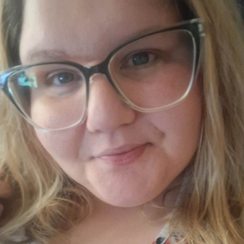 DAWN (@dawn_3338) | Snapchat Stories, Spotlight & Lenses