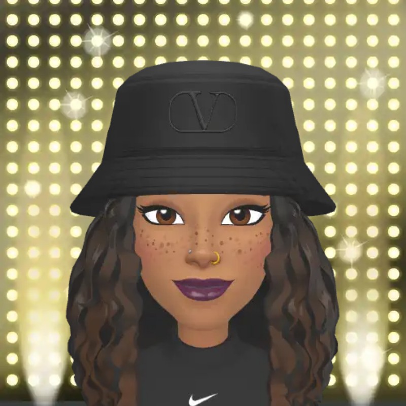 Queen (@de_iconicqueen) | Snapchat Stories, Spotlight & Lenses