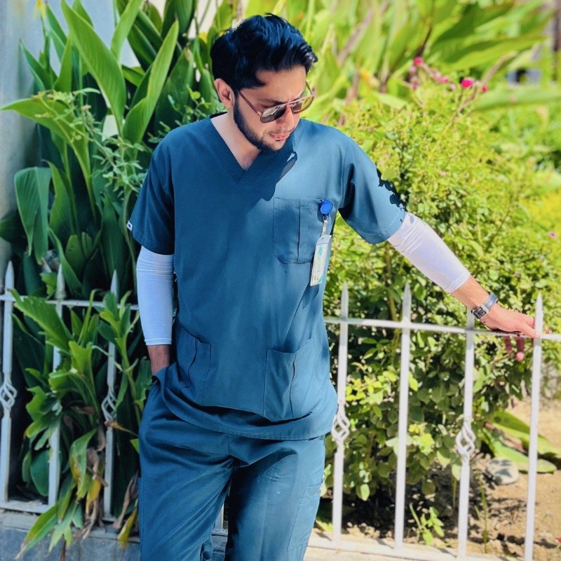 L!ttLe_MoNsTeR(@deadlycool_0) | Snapchat 스토리, 스포트라이트 및 렌즈