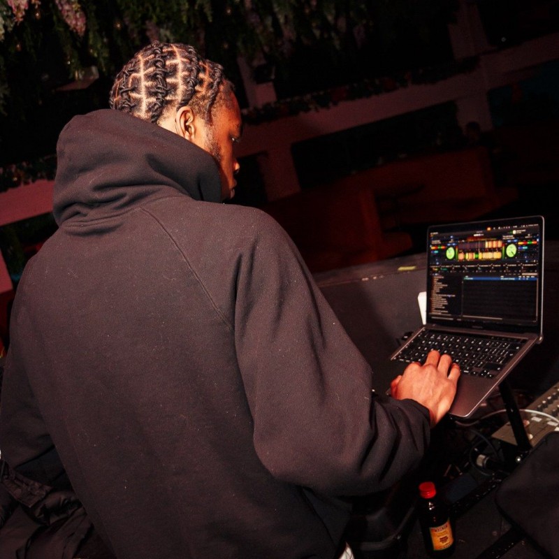 Tyy #T.K.L™️ (@deejay_tyy) | Snapchat Stories, Spotlight & Lenses