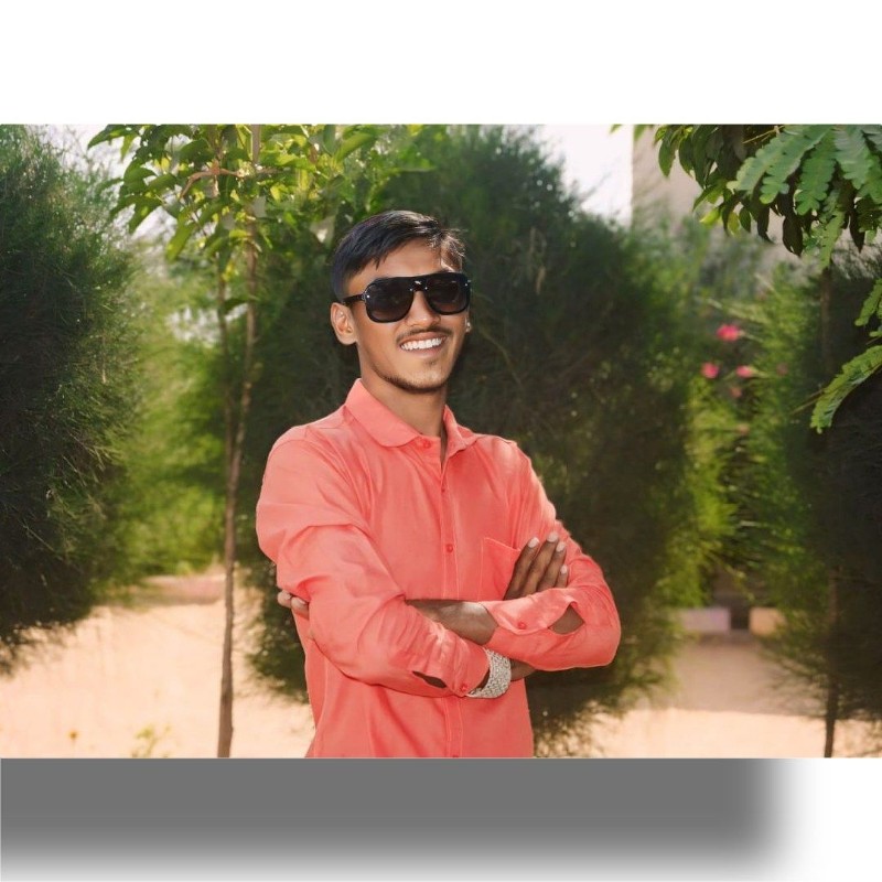 Deenu.voice (@deenu_voice) | Snapchat Stories, Spotlight & Lenses