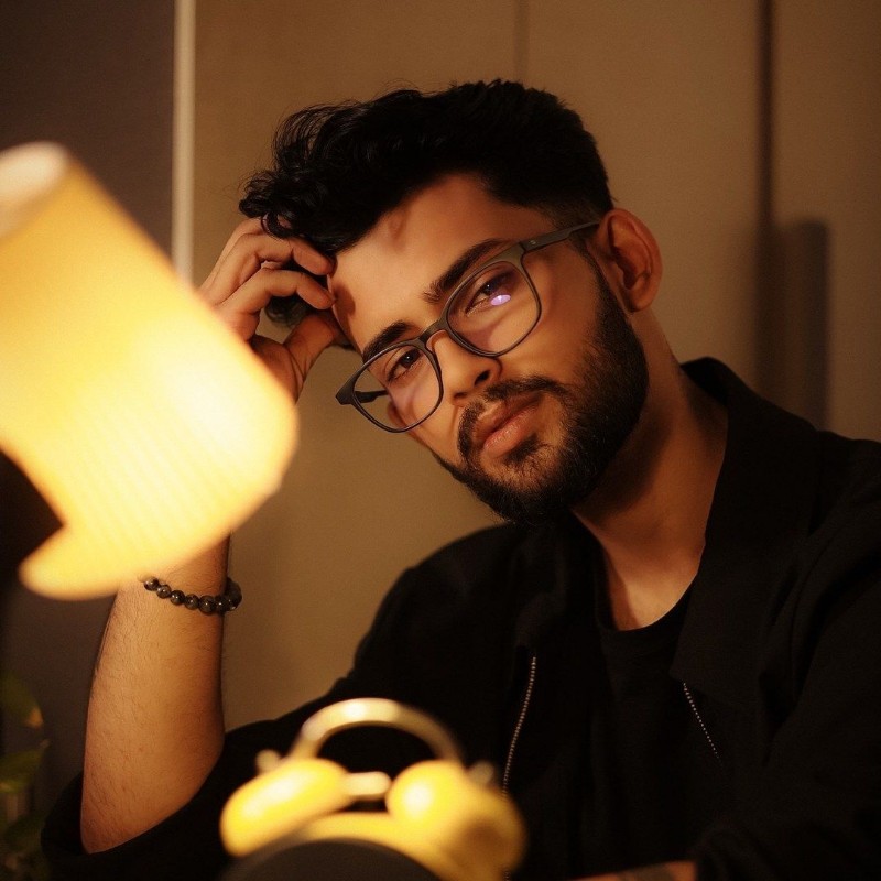 Deepak Joshi (@deepakjoshi.102) | Snapchat Stories, Spotlight & Lenses