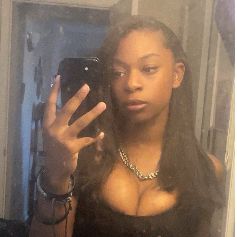 🦋DeFined_Lizzy🦋 (@defined_liz) | Snapchat Stories, Spotlight & Lenses