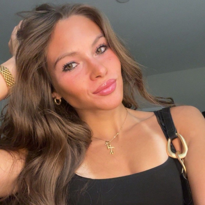 delaney miller ️ (@delaneyk48) | Snapchat Stories, Spotlight & Lenses