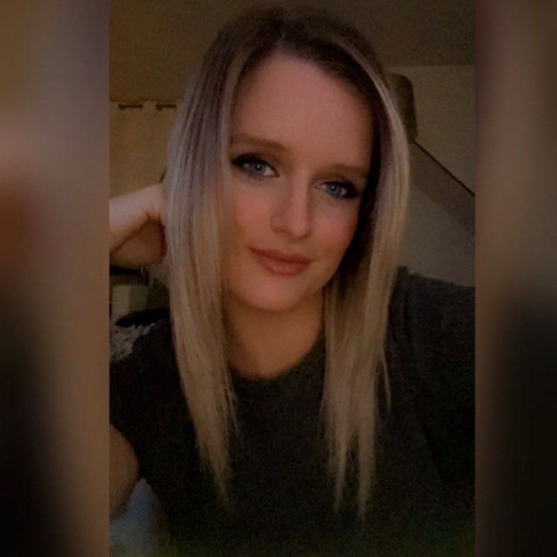 Delphine 🦋 (@delphineveliu) | Snapchat Stories, Spotlight & Lenses