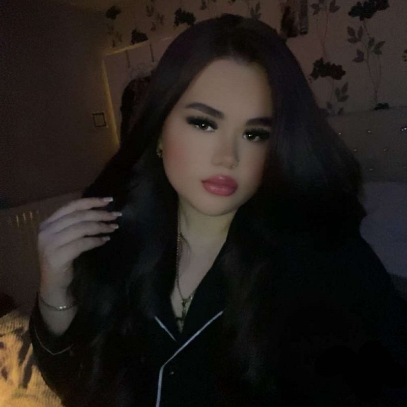 demi may x (@demimayyyx) | Snapchat Stories, Spotlight & Lenses