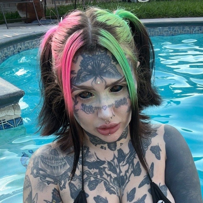 Orylan (@demonorylan) | Snapchat Stories, Spotlight & Lenses